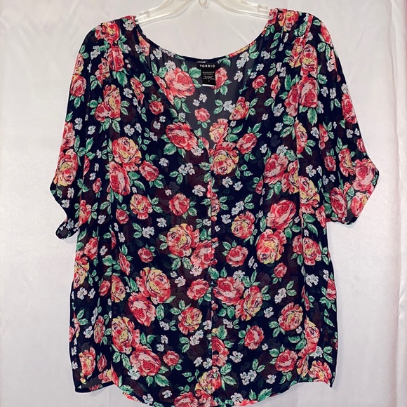 torrid | Tops | Torrid Floral Blouse | Poshmark